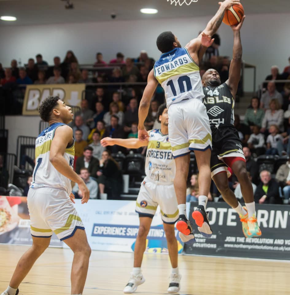 Cortez Edwards(SCM CSU Craiova) Being Able To Display His Immense ...