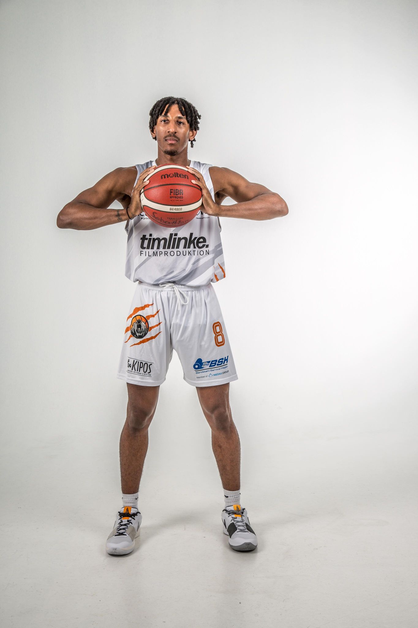 The Miles Vs Shawn Scott(BG Hagen) Weekly Basketball Conversation ...