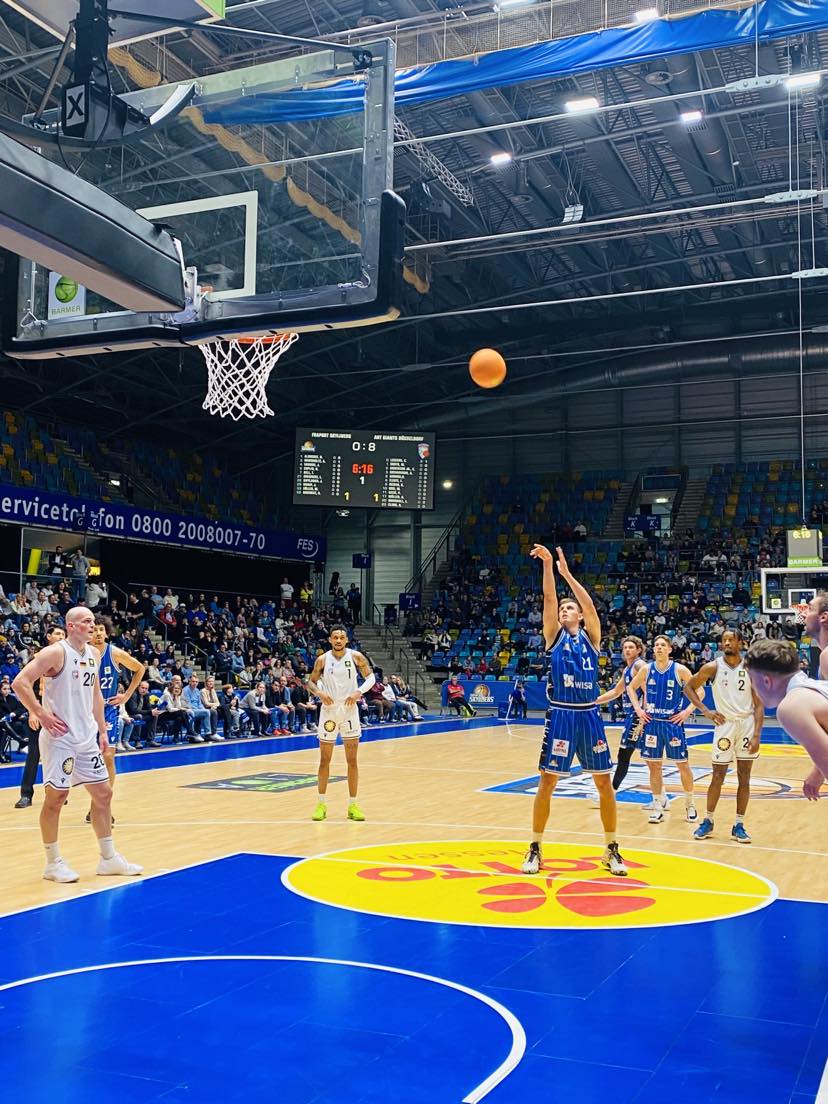 Booker Coplin Leads The Fraport Skyliners From 18 Down To Come Back Win ...