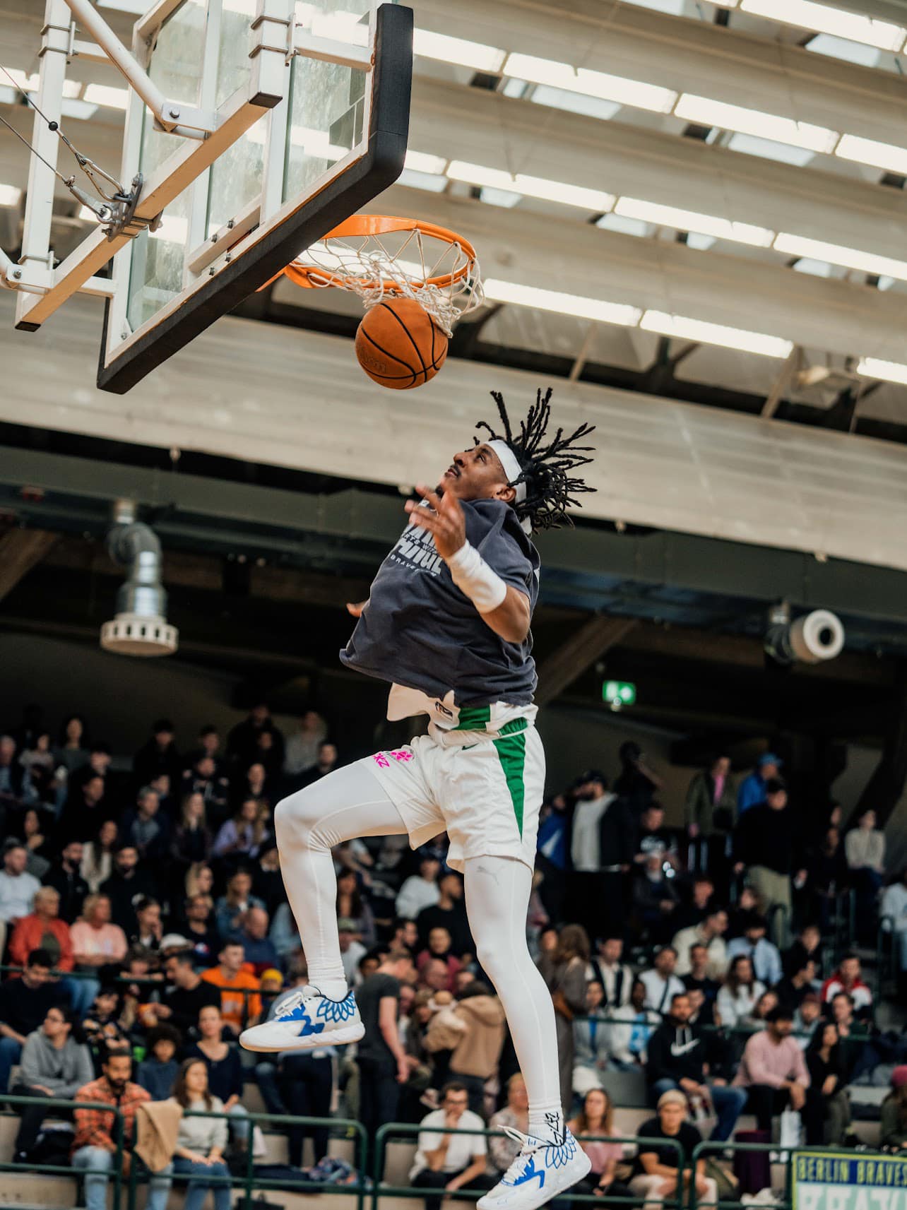 Shawn Scott(BG Hagen) Is Just One of A Massive Majority Of American ...