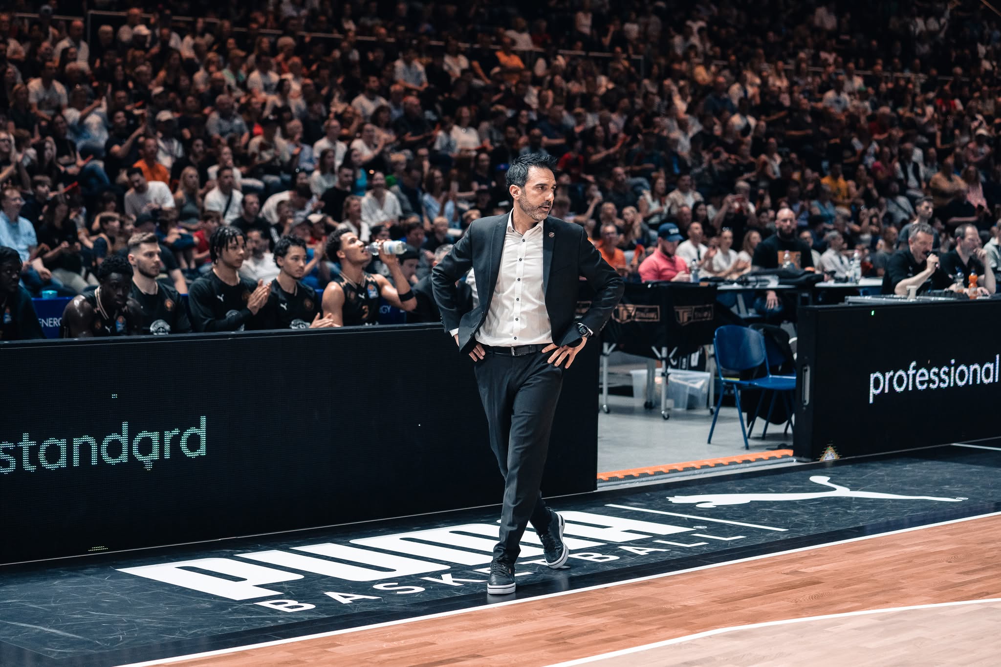 Jesus Ramirez Knows The Basketball Lowen Braunschweig Can´t Stop ...