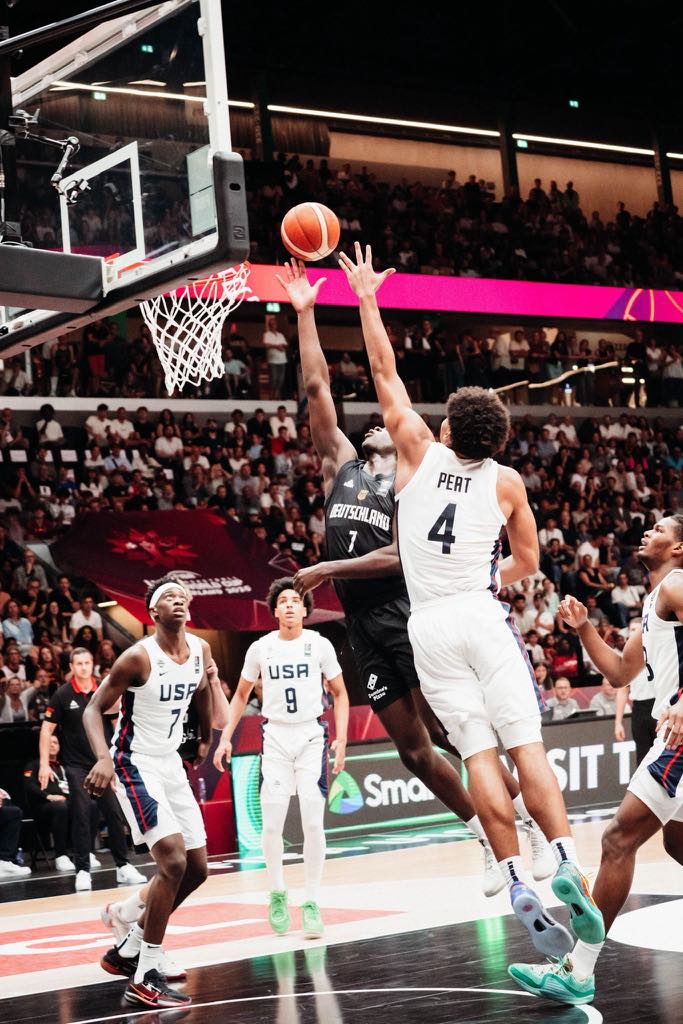 18 Year Old Declan Duru(University Of Texas) Already Has As Many Gold ...